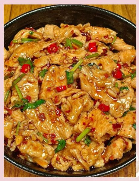 鸡肉片炒什么好吃_鸡肉片搭配哪些蔬菜最香-第1张图片-山城妙识