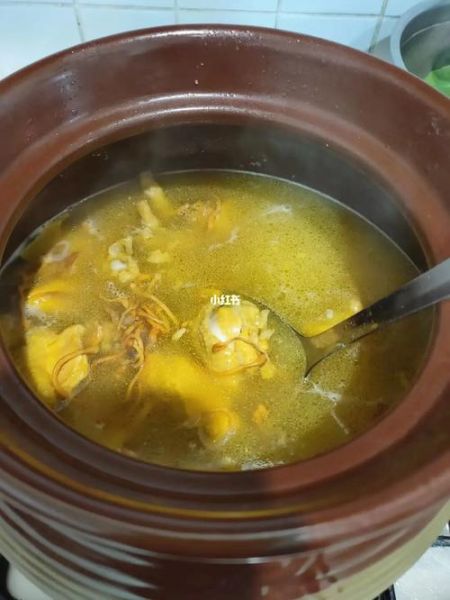 炖三黄鸡汤的做法大全_三黄鸡汤怎么炖好喝-第2张图片-山城妙识