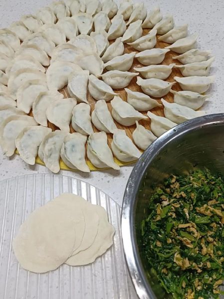 菠菜素饺子馅怎么做_菠菜素饺子馅做法大全-第2张图片-山城妙识