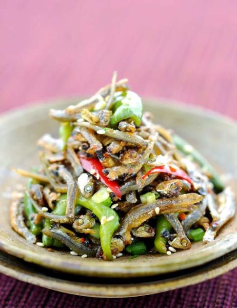 小银鱼怎么做好吃_小银鱼的家常做法-第1张图片-山城妙识