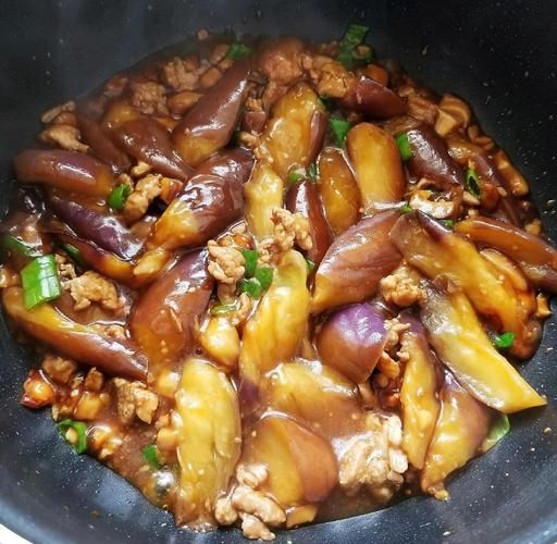 茄子怎么烧不吸油_烧茄子少油技巧-第1张图片-山城妙识 茄子怎么烧不吸油_烧茄子少油技巧-第1张图片-山城妙识