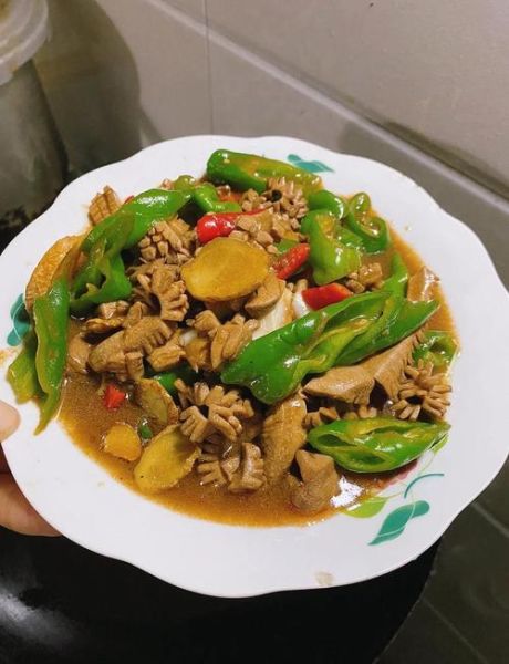 爆炒猪腰怎么去除腥味_爆炒猪腰的做法大全-第1张图片-山城妙识