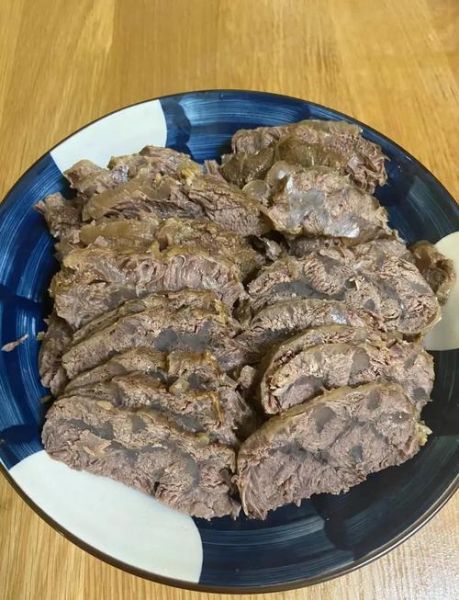 高压锅卤牛肉怎么做_卤牛肉高压锅时间多久-第3张图片-山城妙识