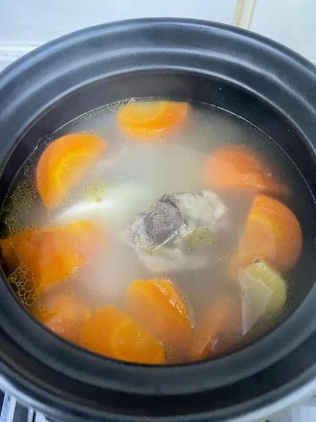 山药胡萝卜排骨汤禁忌_哪些人不能喝-第1张图片-山城妙识