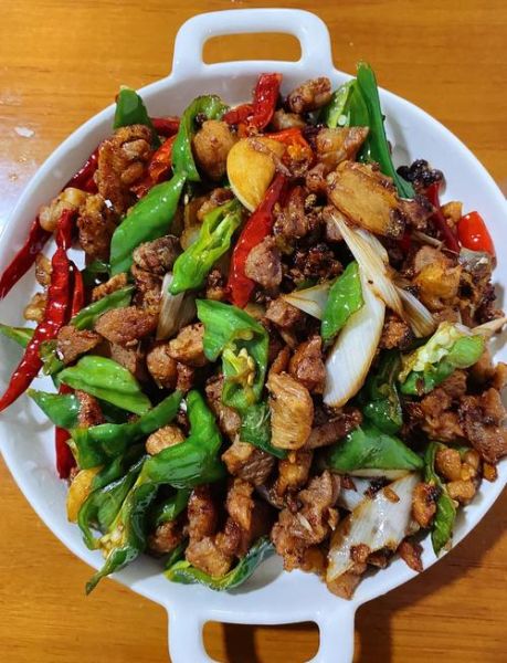 干煸鸡块怎么做_干煸鸡块的家常做法-第1张图片-山城妙识 干煸鸡块怎么做_干煸鸡块的家常做法-第1张图片-山城妙识