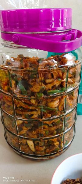 腌萝卜咸菜怎么做_腌萝卜咸菜的做法大全-第2张图片-山城妙识