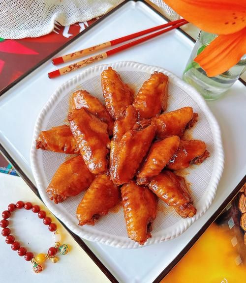 啤酒鸡翅最简单的做法_鸡翅怎么做好吃-第1张图片-山城妙识