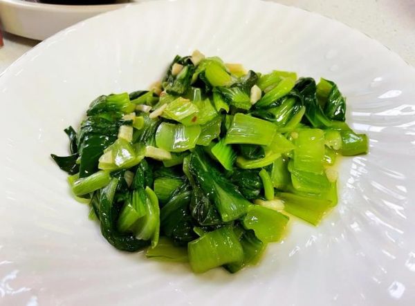 菜尖怎么炒好吃_菜尖做法大全家常做法-第2张图片-山城妙识