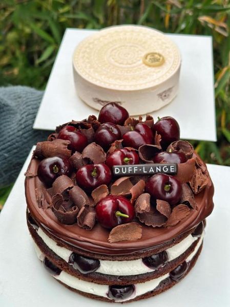 黑森林蛋糕代表什么爱情_黑森林蛋糕的爱情寓意是什么-第1张图片-山城妙识