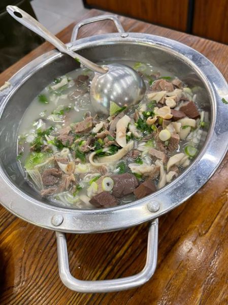 手抓羊排怎么做才正宗_手抓羊排腌制配方-第1张图片-山城妙识