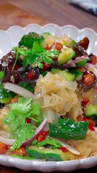 银耳做菜的做法大全_银耳怎么做好吃-第2张图片-山城妙识