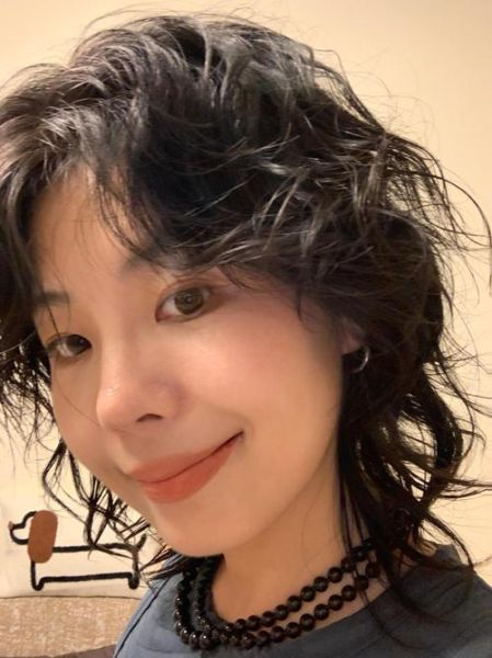 鲻鱼头女生发型适合什么脸型_鲻鱼头女生发型怎么打理-第3张图片-山城妙识