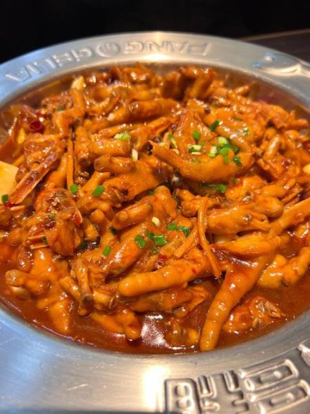 鸡爪肉蟹煲怎么做_鸡爪肉蟹煲需要焯水吗-第2张图片-山城妙识