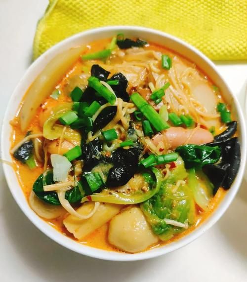 自制麻辣烫底料家常做法_麻辣烫底料怎么炒才香-第3张图片-山城妙识