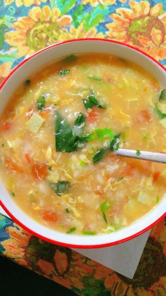 西红柿鸡蛋疙瘩汤怎么做_疙瘩汤疙瘩大小如何掌握-第3张图片-山城妙识