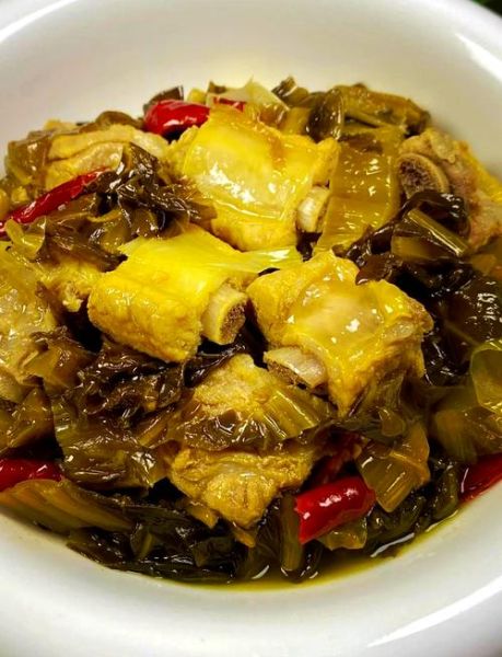 酸菜炖排骨多长时间好_炖多久最入味-第1张图片-山城妙识