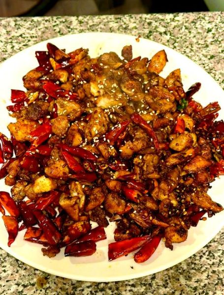 辣子鸡怎么做好吃_正宗川菜做法-第1张图片-山城妙识