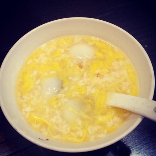 汤圆甜酒冲蛋怎么做_甜酒汤圆冲蛋的家常做法-第3张图片-山城妙识