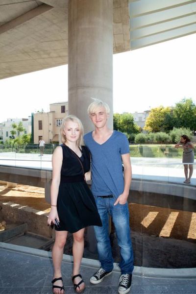 汤姆费尔顿结婚了吗_汤姆费尔顿妻子是谁-第1张图片-山城妙识