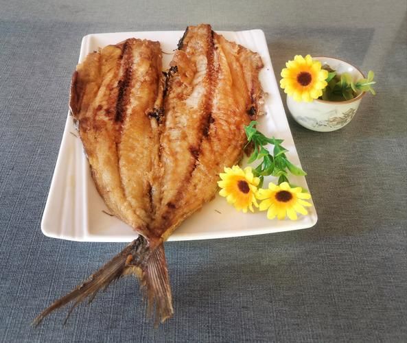 熏鲅鱼怎么做好吃_家常熏鲅鱼做法-第2张图片-山城妙识