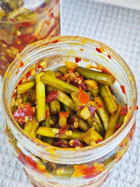 蒜苔咸菜怎么腌制_蒜苔咸菜腌制方法-第2张图片-山城妙识