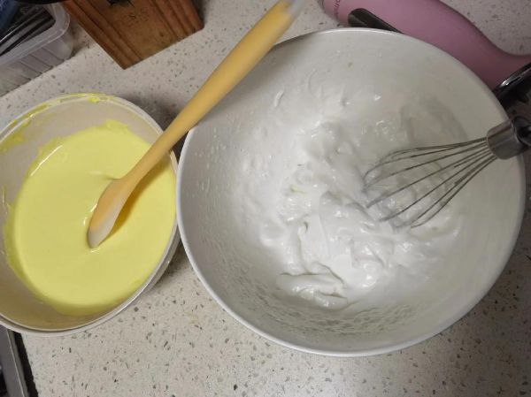 新手学做蛋糕视频_第一次做蛋糕要注意什么-第2张图片-山城妙识