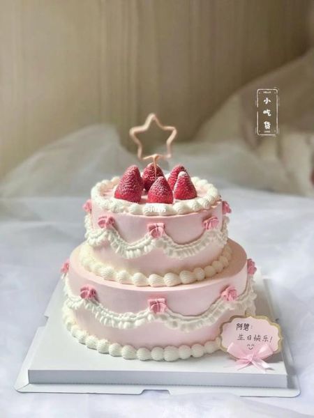 双层草莓蛋糕怎么做_双层草莓蛋糕需要多少草莓-第1张图片-山城妙识