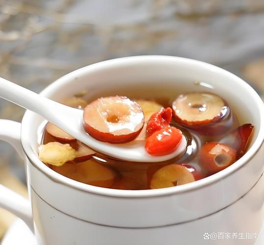 红枣枸杞泡水喝的做法_红枣枸杞泡水比例多少合适-第2张图片-山城妙识