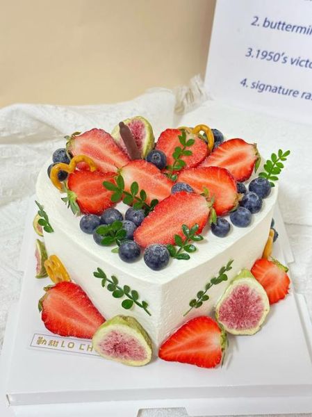 爱心水果蛋糕怎么做_适合送人的款式推荐-第3张图片-山城妙识