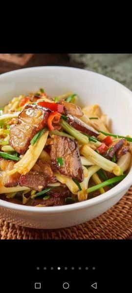 荞头炒腊肉怎么做_荞头炒腊肉家常做法-第2张图片-山城妙识