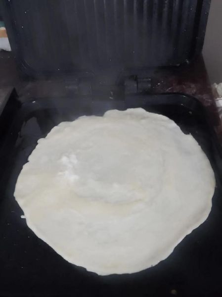 山东煎饼的面糊怎么调_山东煎饼面糊配方比例-第1张图片-山城妙识