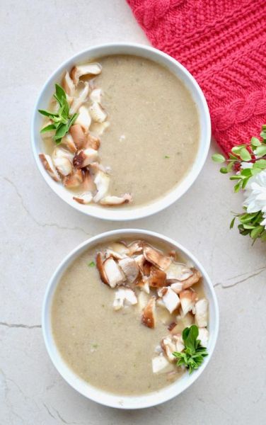 how_to_make_mushroom_soup_from_scratch_what_herbs_go_in_mushroom_soup-第3张图片-山城妙识