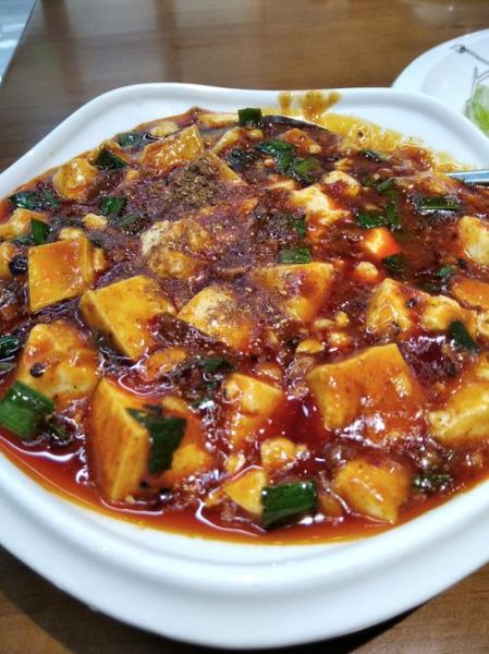 麻婆豆腐是哪里的菜系_麻婆豆腐发源地-第1张图片-山城妙识