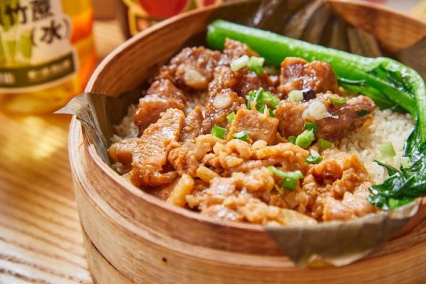 荷叶饭怎么做_荷叶饭蒸多久才熟-第2张图片-山城妙识