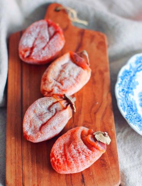 农村自制柿饼的做法_如何保存柿饼不霉变-第1张图片-山城妙识