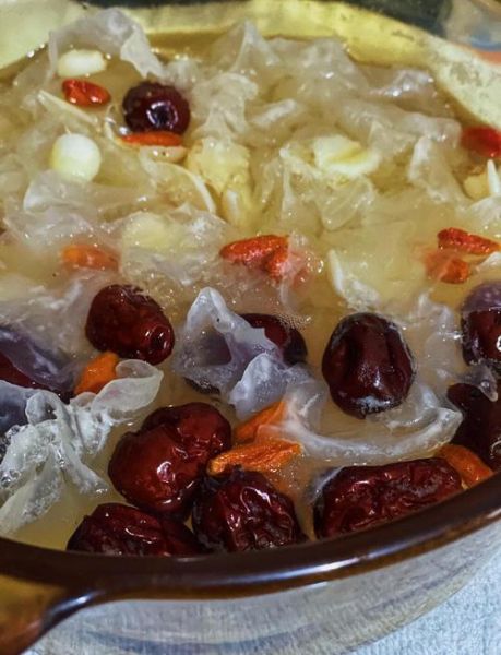 银耳怎么泡发_银耳怎么煮出胶-第2张图片-山城妙识