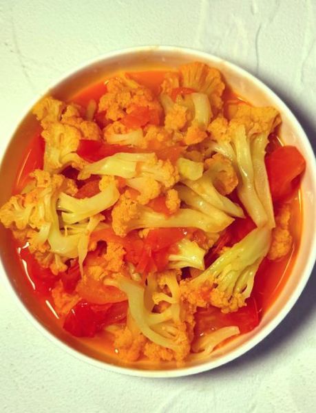 西红柿菜花怎么做最好吃_西红柿炒菜花家常做法-第1张图片-山城妙识 西红柿菜花怎么做最好吃_西红柿炒菜花家常做法-第1张图片-山城妙识