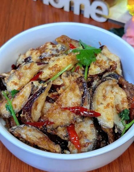 脆皮干炸茄子怎么做_茄子炸多久才酥脆-第2张图片-山城妙识