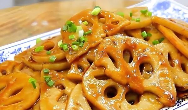 藕片怎么炒好吃_藕片焯水几分钟-第2张图片-山城妙识