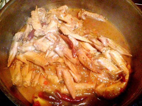 啤酒鸡翅尖怎么做好吃_家常做法大全-第1张图片-山城妙识