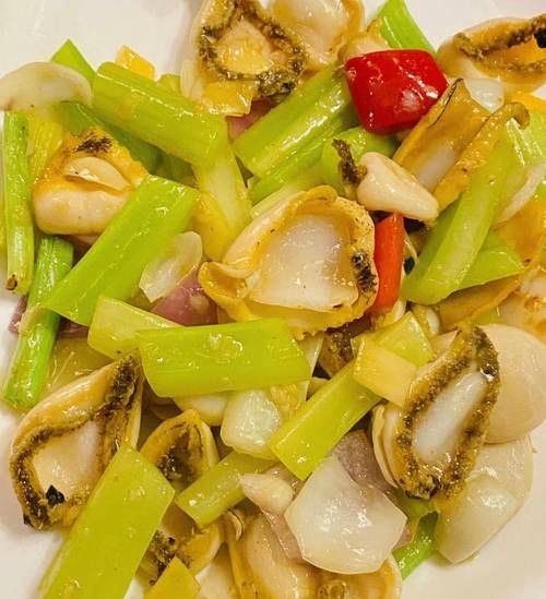 鲍鱼加什么配菜好吃_鲍鱼搭配哪些蔬菜最营养-第1张图片-山城妙识 鲍鱼加什么配菜好吃_鲍鱼搭配哪些蔬菜最营养-第1张图片-山城妙识