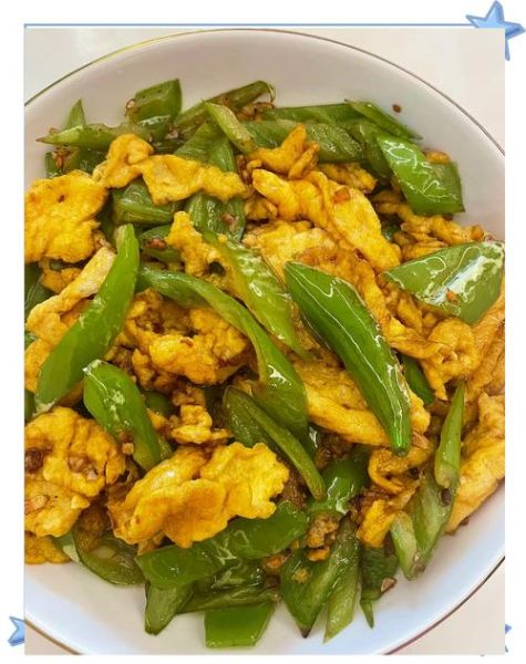 青椒炒鸡蛋怎么炒好吃又简单窍门_青椒炒鸡蛋先炒蛋还是先炒青椒-第1张图片-山城妙识