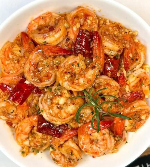 香辣虾仁怎么做好吃_香辣虾仁的家常做法-第1张图片-山城妙识