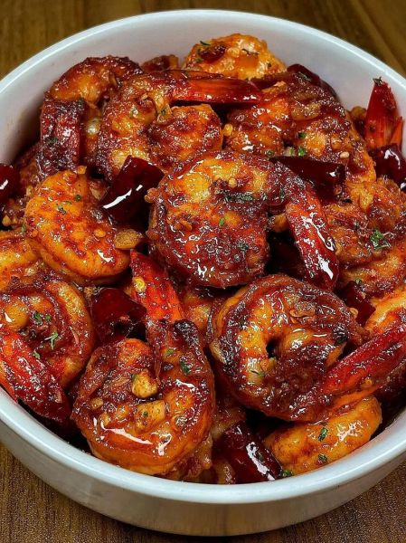 香辣虾仁怎么做好吃_香辣虾仁的家常做法-第2张图片-山城妙识