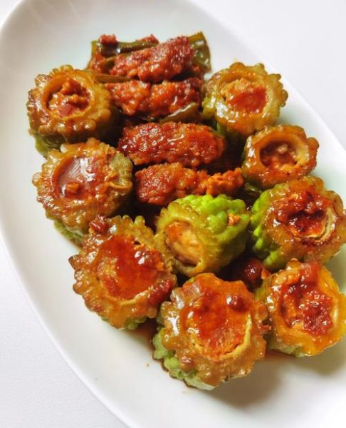 酿苦瓜怎么做才好吃_酿苦瓜的正宗做法-第1张图片-山城妙识