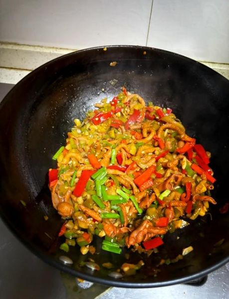 鸭肠怎么炒好吃_鸭肠的做法大全家常菜-第1张图片-山城妙识 鸭肠怎么炒好吃_鸭肠的做法大全家常菜-第1张图片-山城妙识