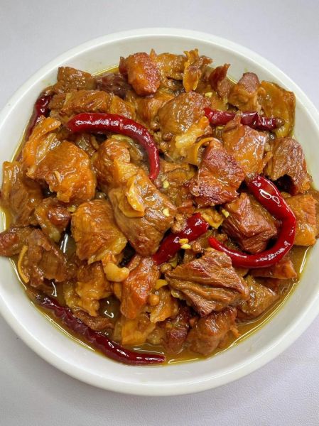 重庆红烧牛肉怎么做_重庆红烧牛肉最正宗的做法-第1张图片-山城妙识