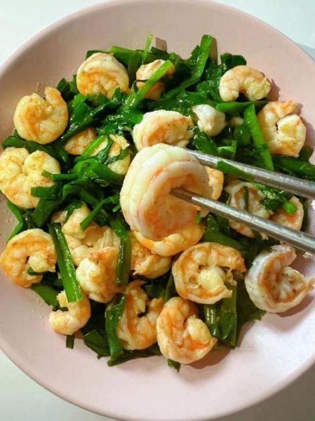 虾仁炒韭菜花补肾壮阳吗_适合什么人吃-第3张图片-山城妙识