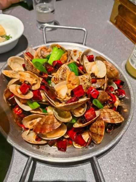 辣炒黄蚬子怎么炒才好吃_黄蚬子去沙最快的方法-第3张图片-山城妙识