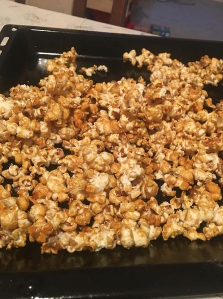 焦糖爆米花怎么做_家庭版零失败做法-第3张图片-山城妙识